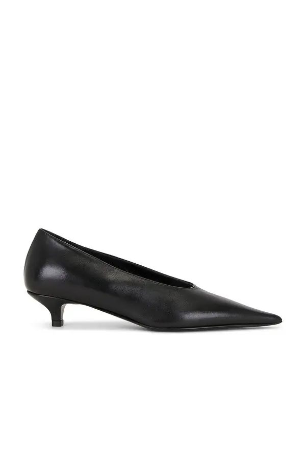 TOTEME Sharp Nappa Kitten Pumps - Black