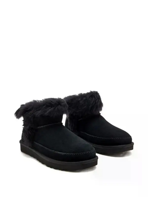 UGG Classic Ultra Mini Chalet Boots - Black