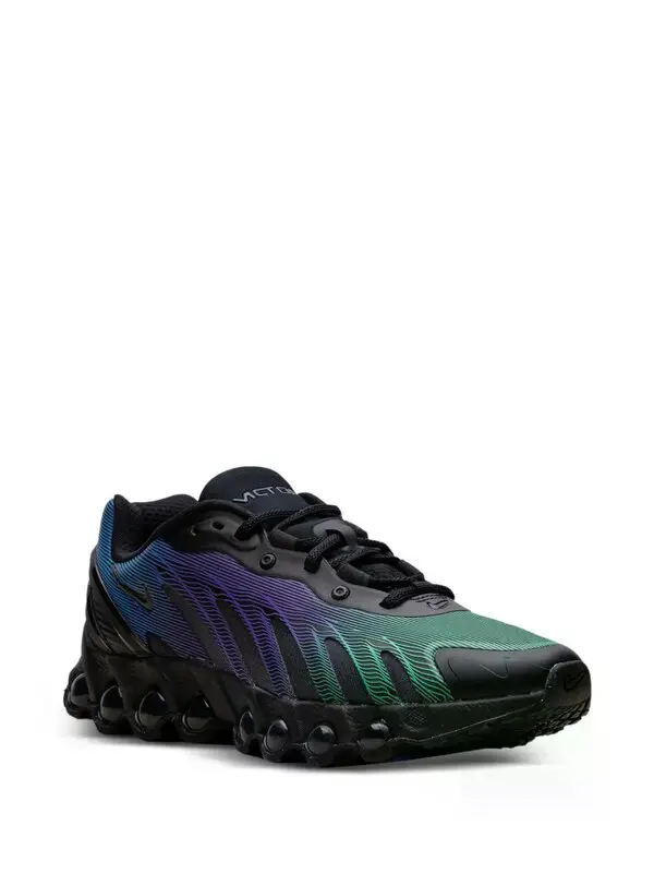 Nike Max Dn8 Victor Victor Nyc Sneakers - Black