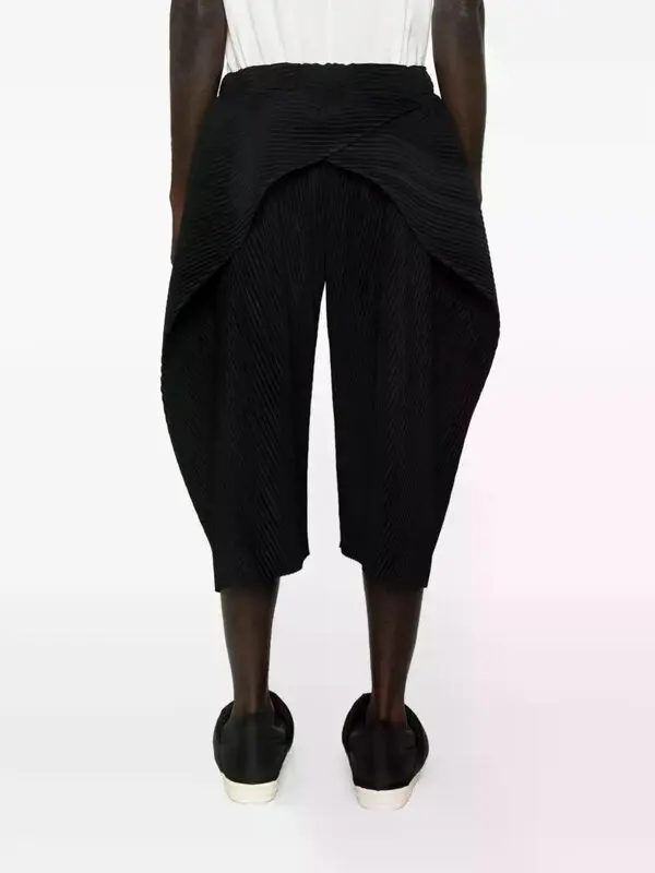 Issey Miyake Cropped Wide-leg Trousers