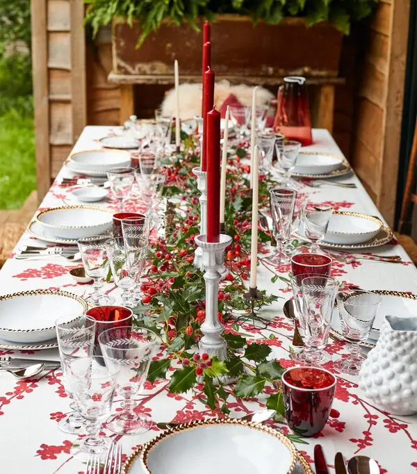 SUMMERILL & BISHOP Linen Les Airelles Tablecloth