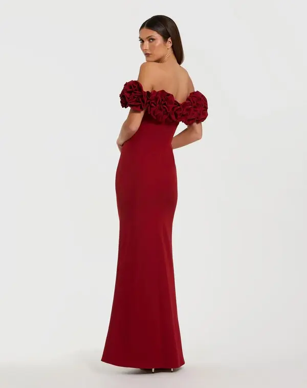 Mac Duggal Off-the-shoulder Crepe Gown With 3d Roses