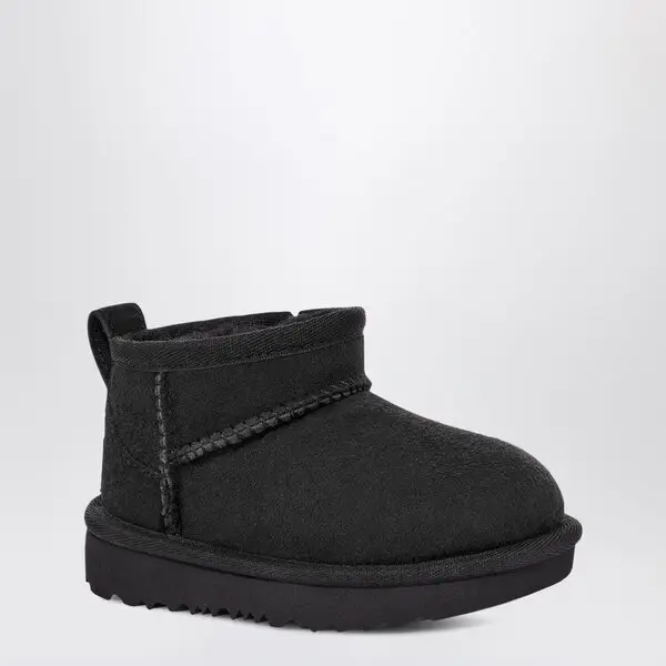 UGG Classic Ultra Mini Zip Boot