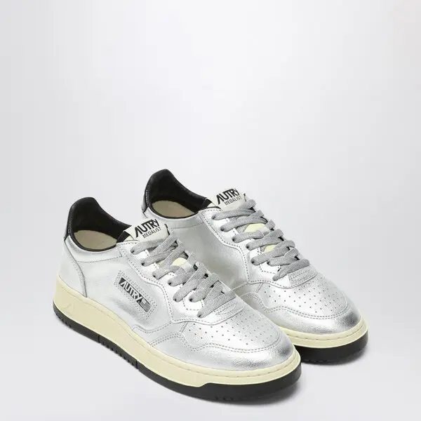 AUTRY Medalist Low Top Sneakers