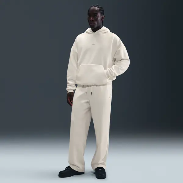 Nike Standard Issue Therma-fit Brushed Basketball Pullover Hoodie - White