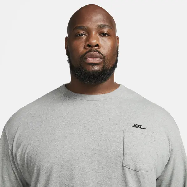 Nike Sportswear Premium Essentials Long-sleeve Pocket T-shirt - Grey