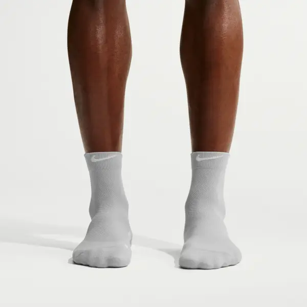 Nike Run Midweight Running Micro-crew Socks