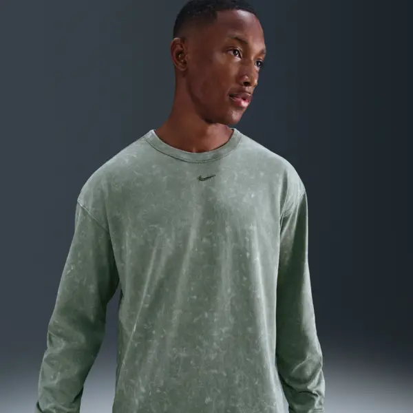 Nike Sportswear Premium Essentials Long-sleeve T-shirt - Grey