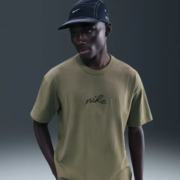 Nike Sportswear Premium Essentials T-shirt - Green