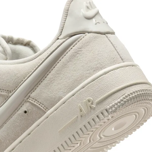Nike Air Force 1 '07 Sneakers - Grey