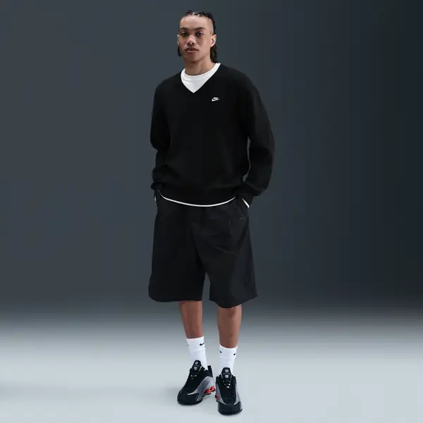 Nike Sportswear Club V-neck Sweater