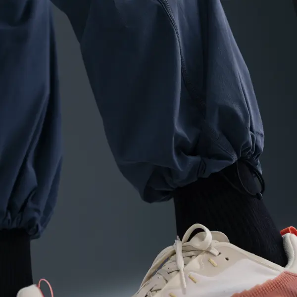 Nike Tech Dri-fit Woven Color-block Oversized Pants