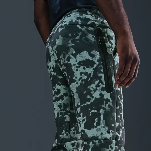 Nike Tech Open-hem Fleece Camo Pants - Green