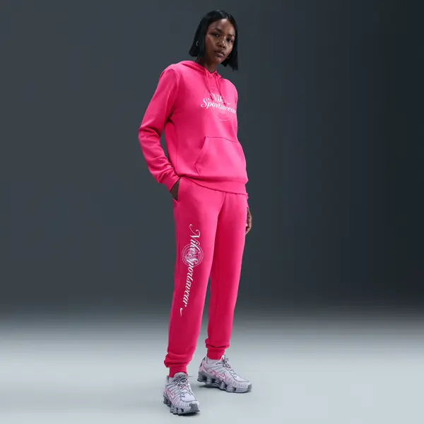 Nike Sportswear Club Fleece Mid-rise Graphic Pants - Pink