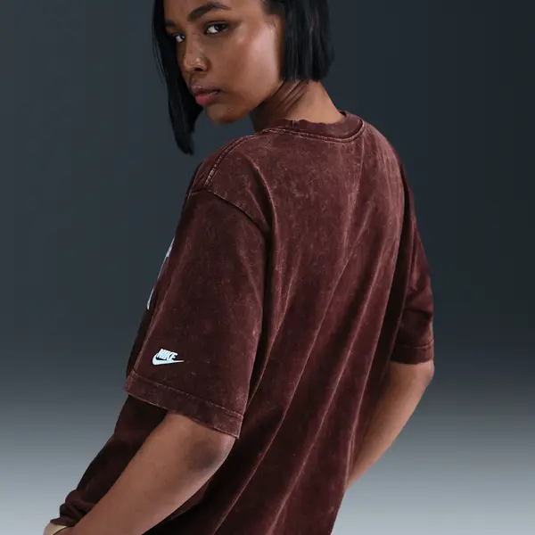 Nike Classics Loose T-shirt