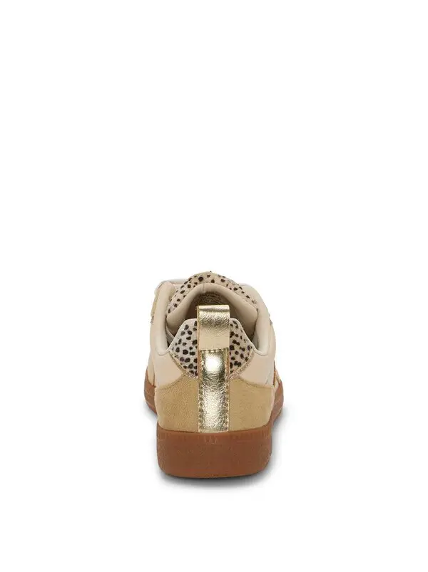 Vince Camuto Robyna Sneaker