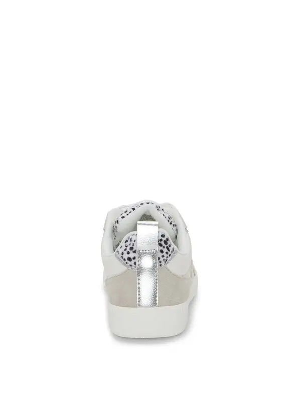 Vince Camuto Robyna Sneaker