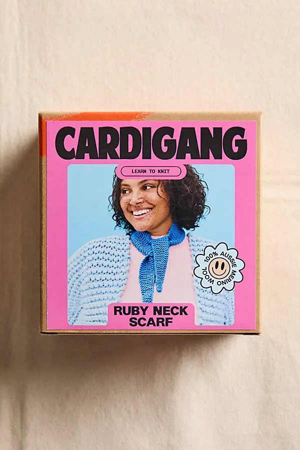CARDIGANG Ruby Neck Scarf Knit Kit - Slush Fund