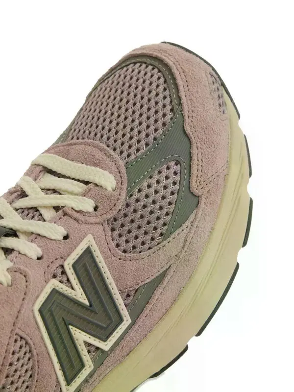 NEW BALANCE 2010 Panelled Sneakers - Pink