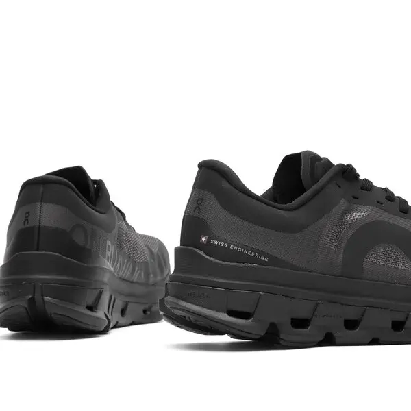 On Cloudflow 5 Sneakers - Black