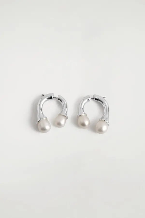 Cos Arched Freshwater Pearl Earrings - Silver-colored
