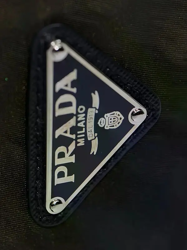 Prada Logo-plaque Backpack - Green