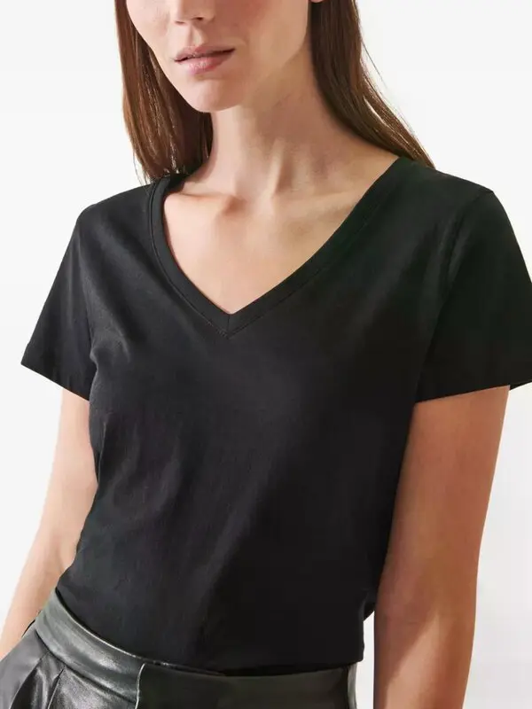 PATRICK ASSARAF V-neck Short-sleeve T-shirt