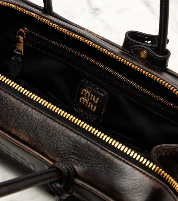 Miu Miu Beau Logo Leather Shoulder Bag - Brown