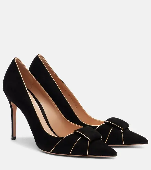 GIANVITO ROSSI Suede Pointed-toe Pumps - Black