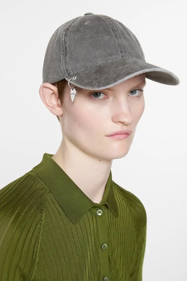 Acne Studios Twill Cap With Heart Pendant - Faded Black