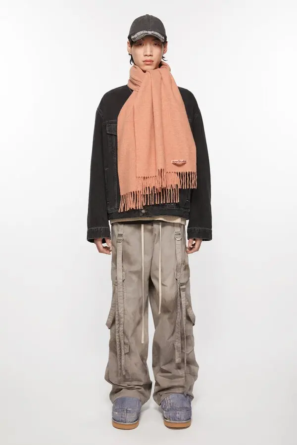 Acne Studios Fringe Wool Scarf – Narrow - Rose Melange