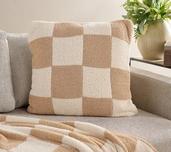 FIERCE HOME Cozy Knit Checkered 20' X 20' Pillow - One-color