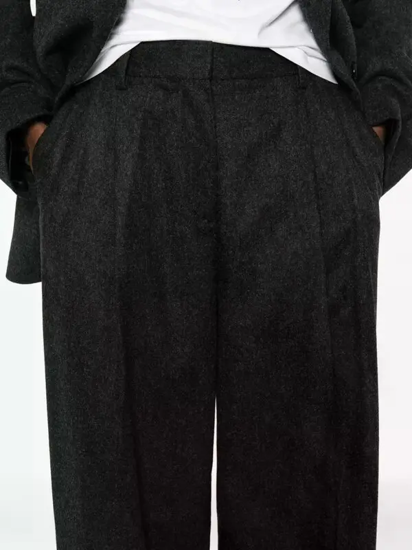 TOTEME Double-pleat Trousers - Black
