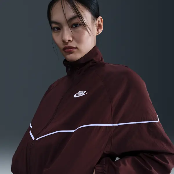 Nike Sportswear Windrunner Woven Jacket - Red