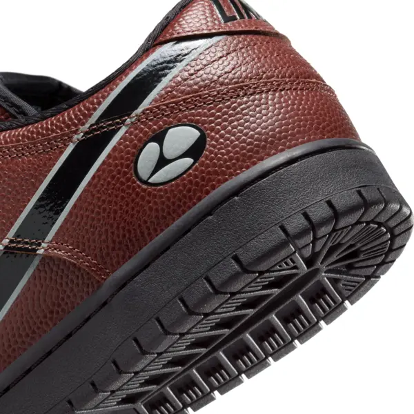 Nike Sb Dunk Low Pro Sneakers - Brown