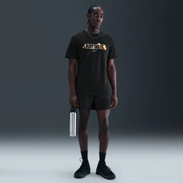 Nike T-shirt