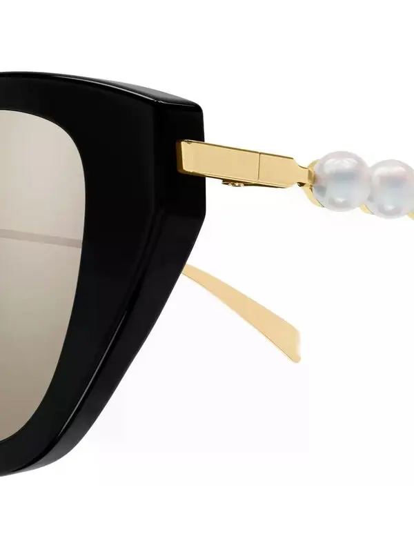 Gucci Pearl Embellished Cat-eye Sunglasses - Black