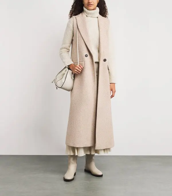 Eleventy Sleeveless Woven Coat