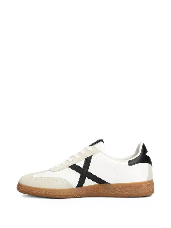 MUNICH Leather Sneakers - White