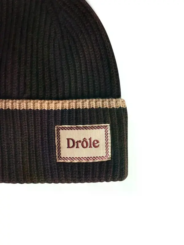Drole De Monsieur Woven Label Beanie - Black