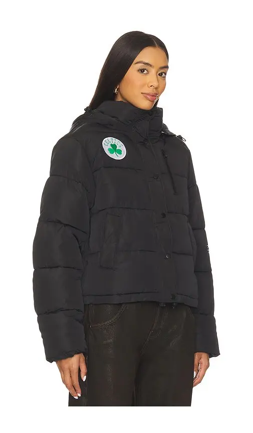 HYPE AND VICE Boston Celtics Puffer Jacket
