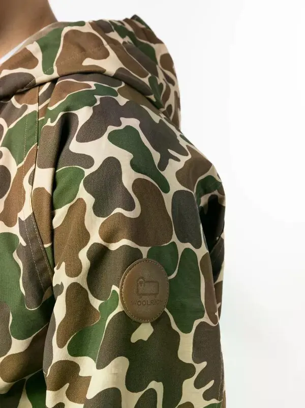 Woolrich Camouflage-print Drawstring Jacket