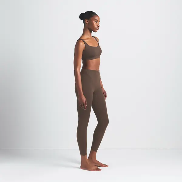 Nike Skims Matte High-waisted V-line 26" Leggings - Brown