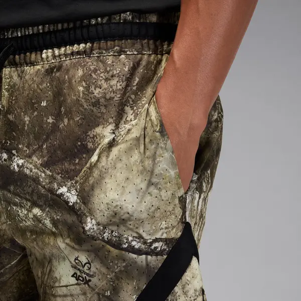 JORDAN Sport Diamond Realtree Shorts