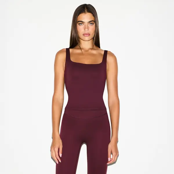 Nike Skims Matte Square-neck Tank Top - Red