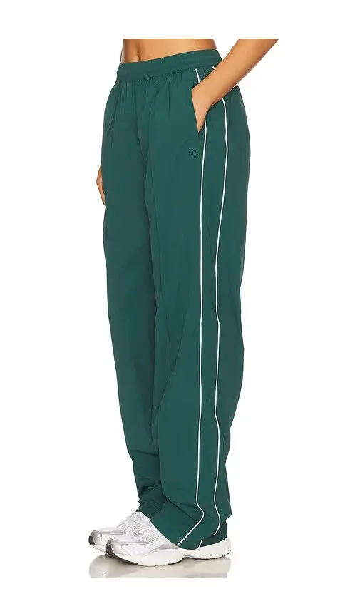 WELLBEING + BEINGWELL Terra Pant - Green