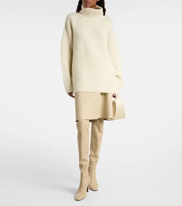 TOTEME Alpaca And Wool-blend Turtleneck Sweater - White
