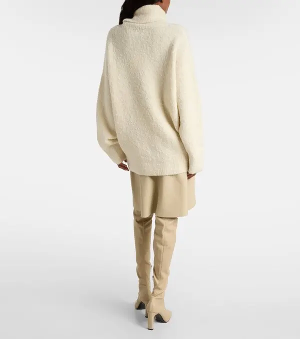 TOTEME Alpaca And Wool-blend Turtleneck Sweater - White