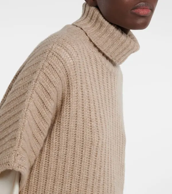 Brunello Cucinelli Ribbed-knit Cashmere Turtleneck Sweater - Beige