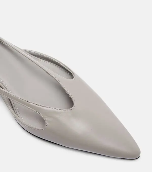 TOTEME Leather Pumps - Grey